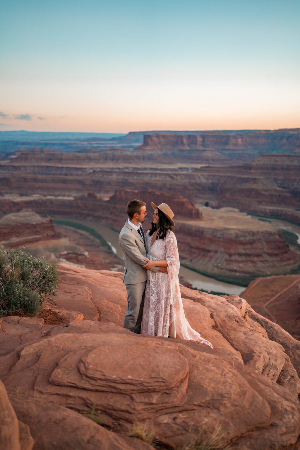 Moab Elopement Location Guide | Elevated Elopement Experience